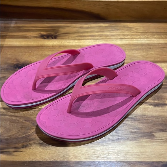 Coach | Shoes | Coach Pink Dahlia Sandals Classic Flip Flops Size 8 ...